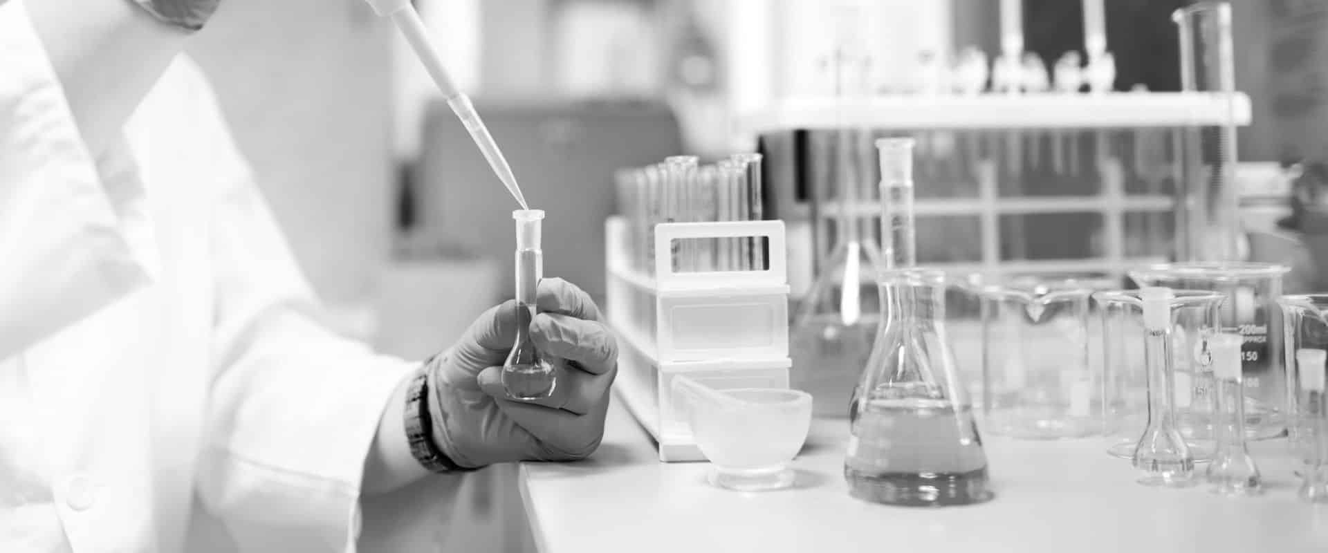 R COURIER | Fleet Complete Eesti